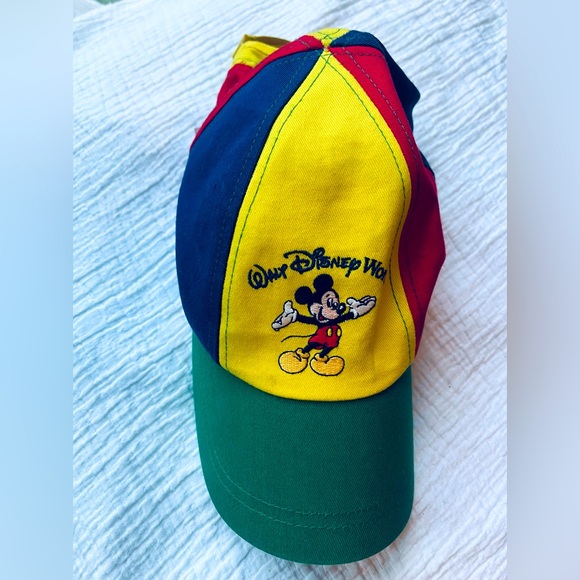 Disney | Accessories | Vtg 8s Kids Walt Disney Multicolored Rainbow ...